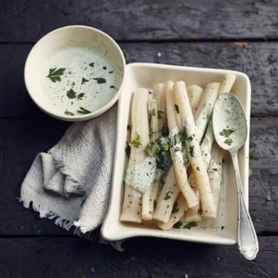 Recette Salsifis à la crème et au persil - FRIJE